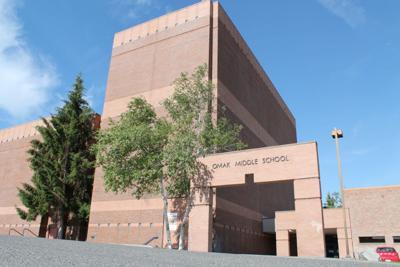 Board questioned about middle school | News | omakchronicle.com