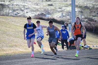 Okanogan girls top team standings at invitational | Sports ...