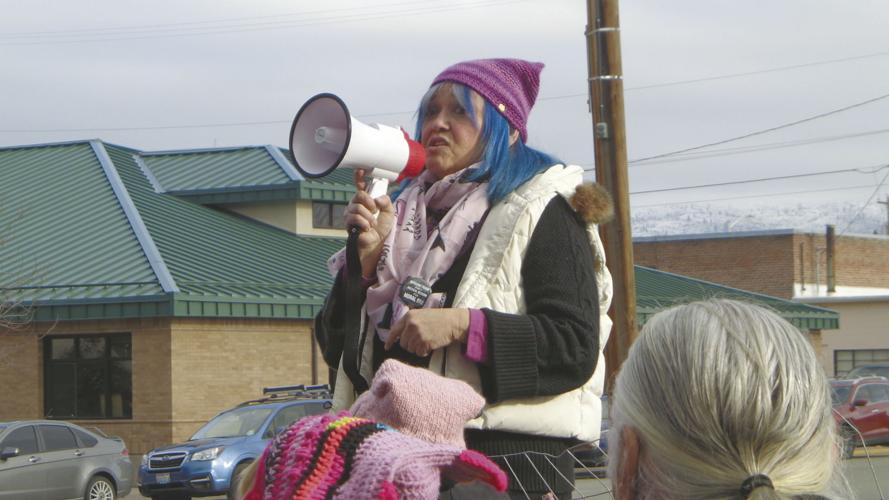 Nearly 400 take part in Omak Women's March | News | omakchronicle.com