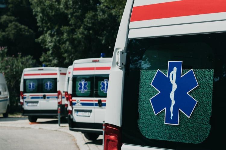 Identical twins celebrate over 20 years in emergency services ...