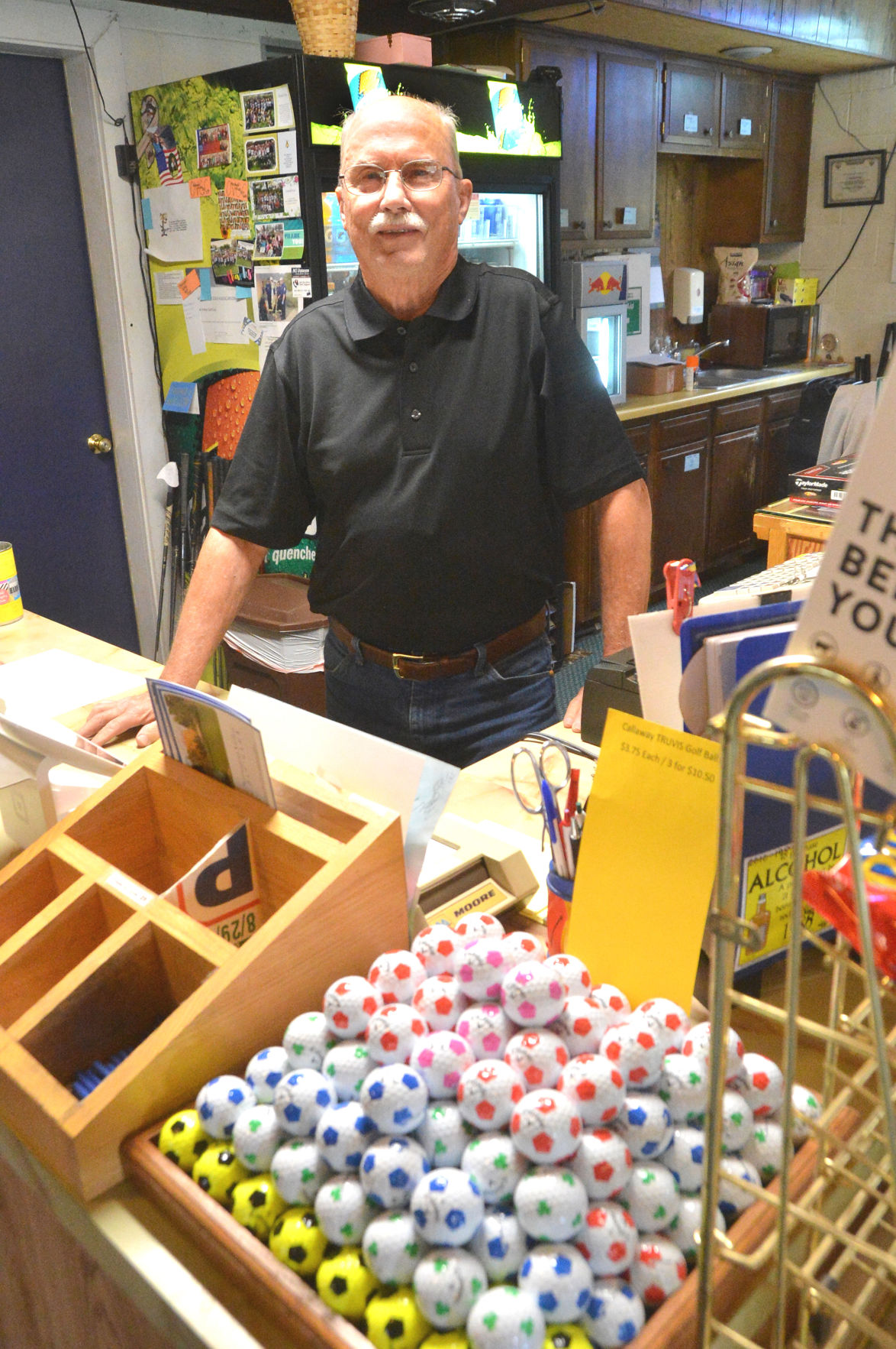 Golf: Sproule to retire | Sports | omakchronicle.com