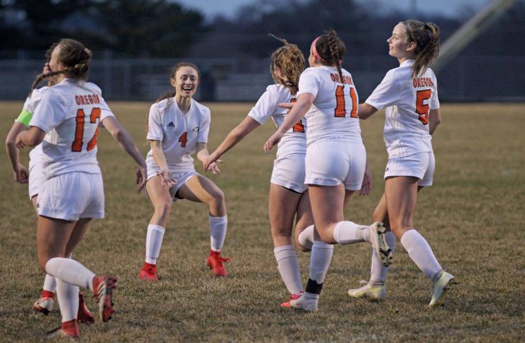 Girls soccer: Oregon offense continues to shine, defense pitches fifth ...