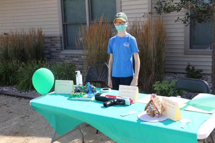 Oregon Headliners host drive-through fair | Archives | oregonobserver.com