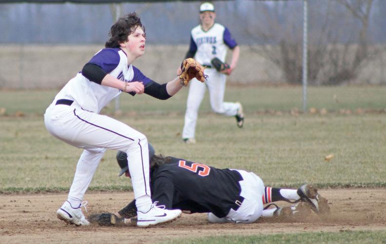 Baseball: Oregon moves to 3-0 thanks to Jack Walter’s gem against ...