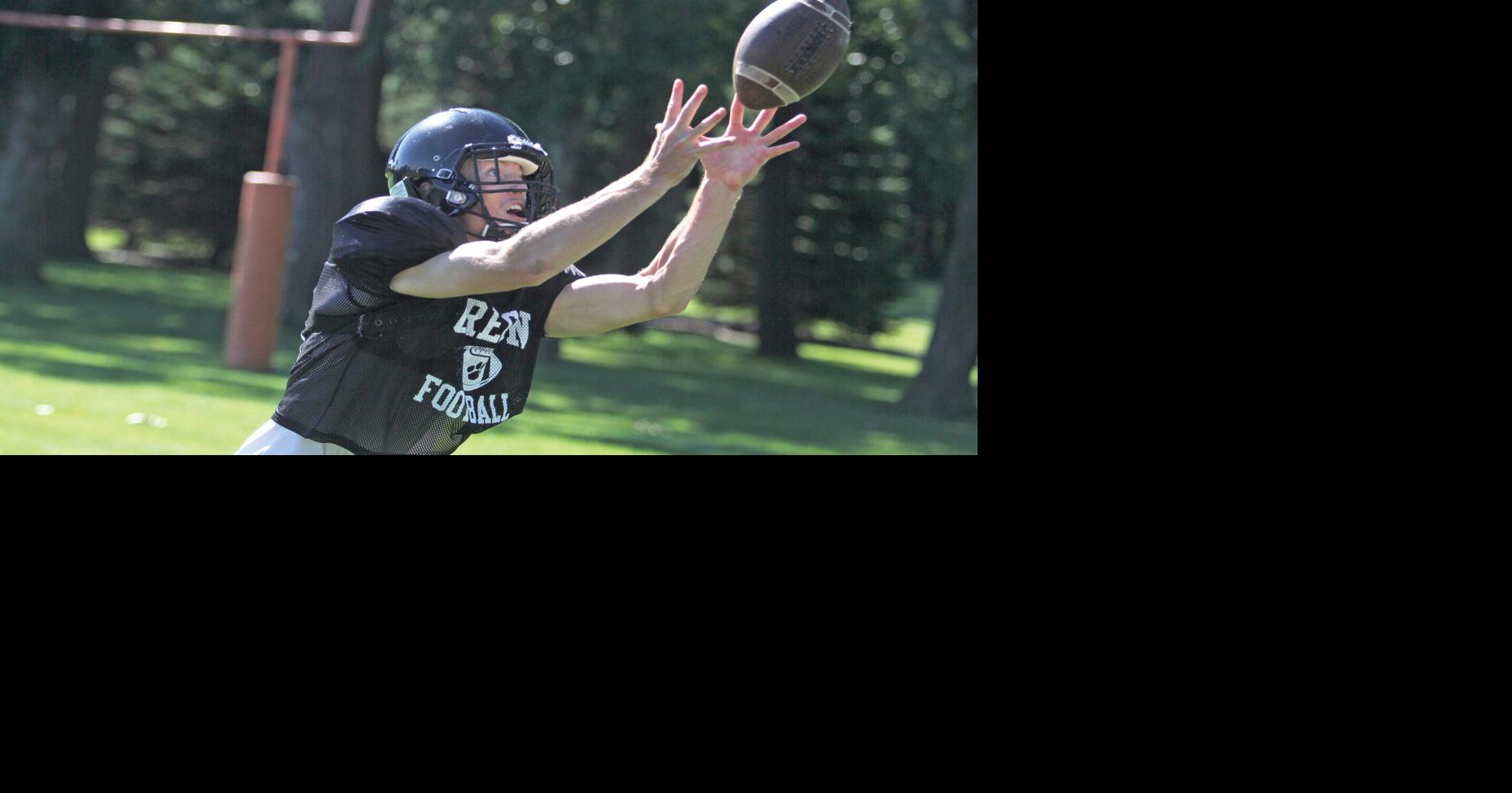 Football: Seth Niday bounces back from injury to spearhead Oregon ...