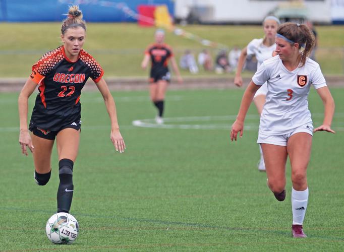 Photos: Oregon vs. Cedarburg WIAA Division 2 State Semifinal ...