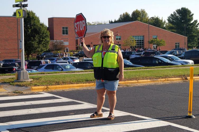 Stop - and say thanks for Adult School Crossing Guard Recognition Week ...