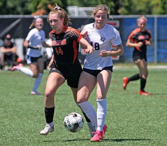 Girls soccer: Oregon connects on late knockout blows to advance to ...