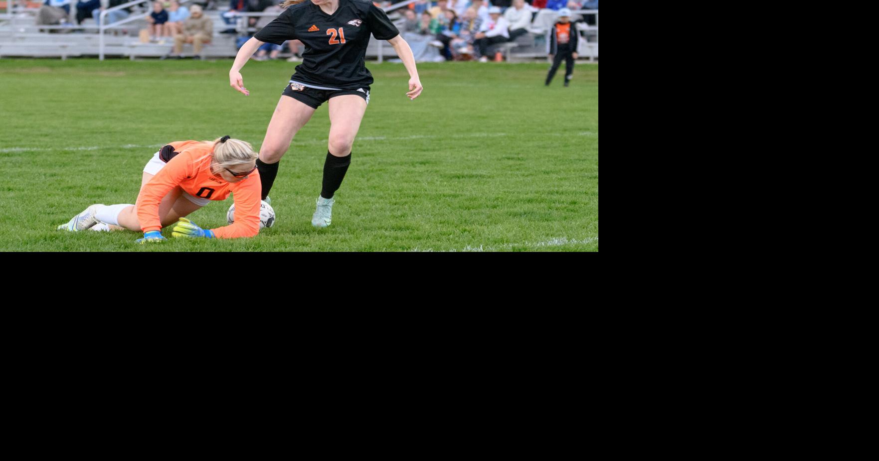 Girls soccer: Elise Boyd powers Oregon by Fort Atkinson | Sports ...