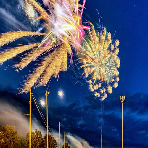 Fireworks show a smash hit on second try | Community | oregonobserver.com