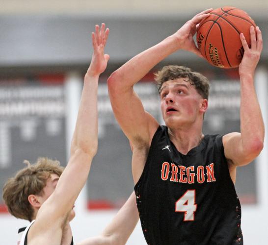 Career-high 34 points by Brayden Hermsdorf leads Oregon | Sports ...