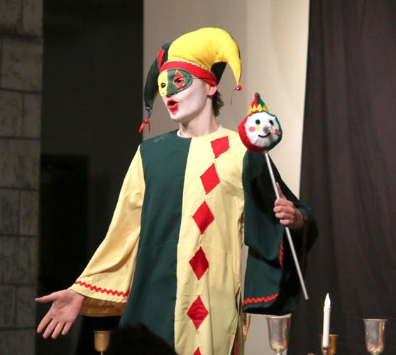 OMS holds 17th annual Madrigal Dinner | SCHOOLS | oregonobserver.com