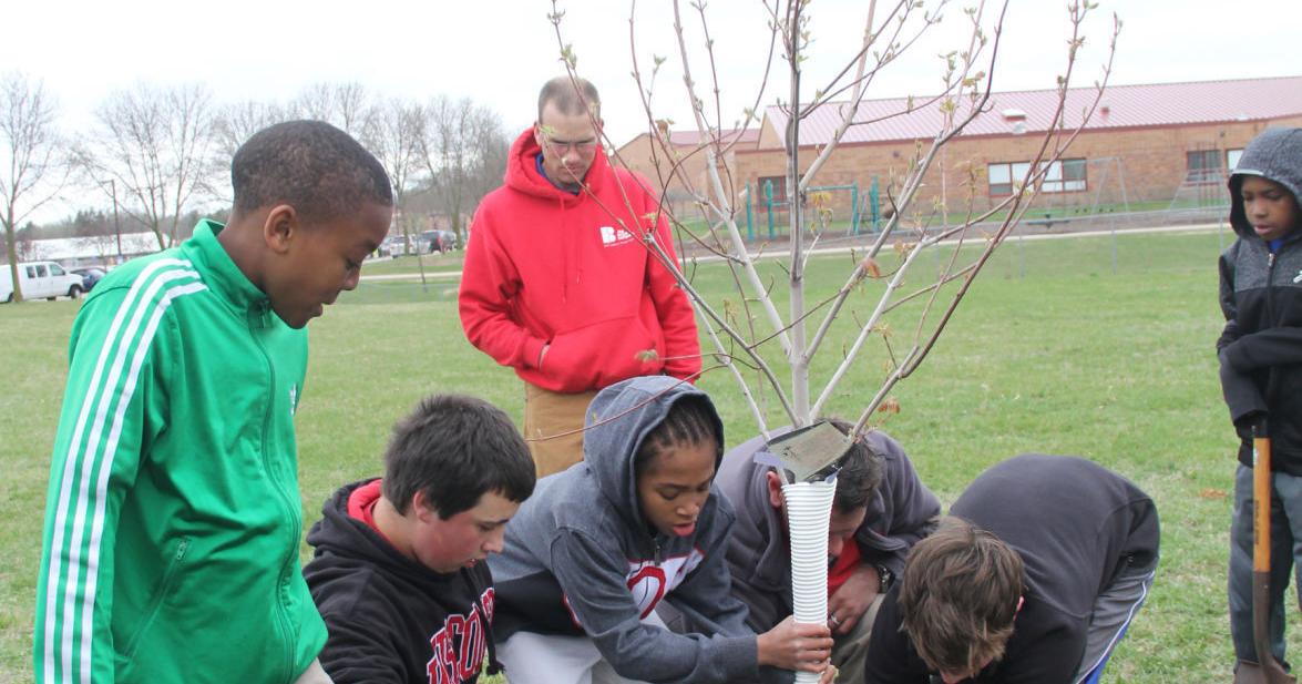 Schools turning to outdoor education | SCHOOLS | oregonobserver.com