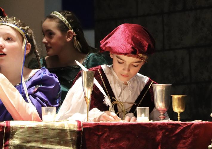 Hundreds attend Madrigal Dinner at Oregon Middle School | Community ...