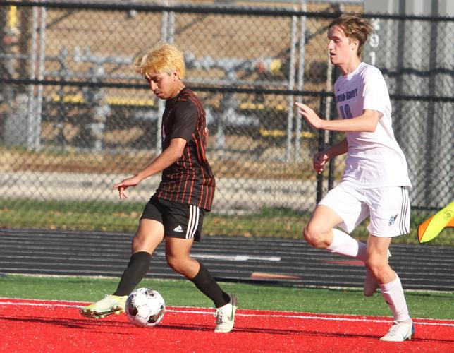 Boys soccer: Furious start springs Oregon to state tournament | Sports ...