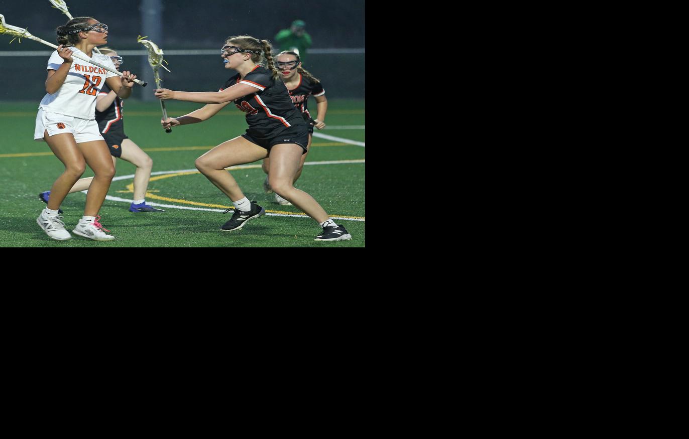 Sera Lisowski nets game winner to lift Oregon | Sports | oregonobserver.com