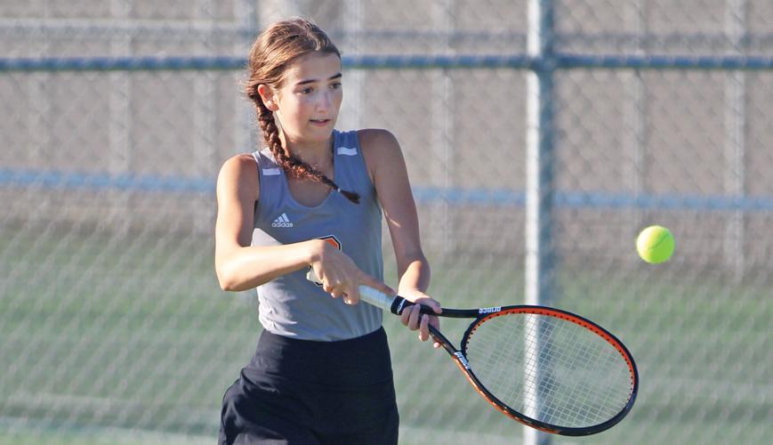 Girls tennis: Oregon’s Ella Peotter, No. 2 doubles advance to ...