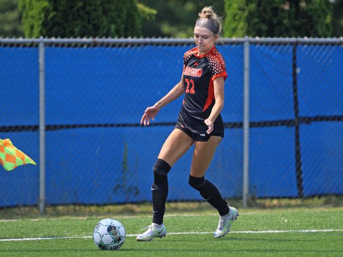 Photos: Oregon vs. Whitefish Bay WIAA Division 2 State Final ...