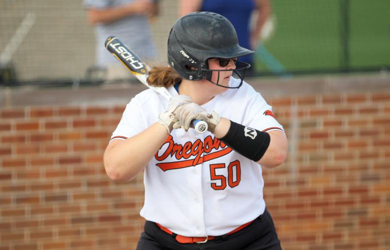 Softball: Oregon's Kate Davis, Carly Zych named to Badger West’s first ...