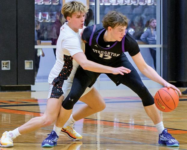 Boys basketball: Oregon beats rival Stoughton on Vaughn Karvala’s ...