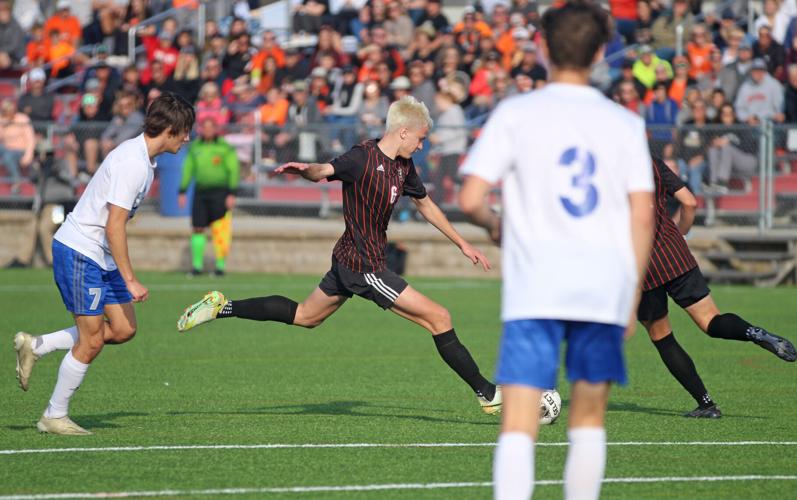 Photos: Oregon vs. Waukesha West Division 2 State Semifinal ...
