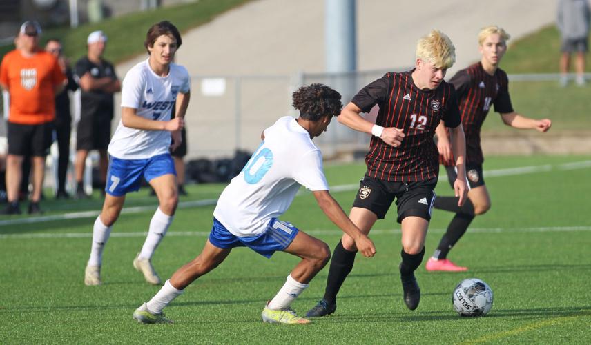 Boys soccer: Oregon staves off Waukesha West to advance to Division 2 ...