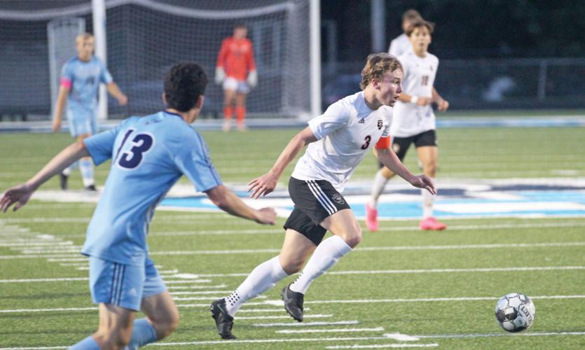 Boys soccer: How a 40-yard free kick lifted No. 4 Oregon over No. 7 ...