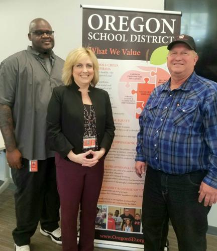 Bus drivers, contractors celebrated for service and career milestones ...