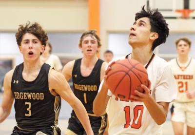 Boys basketball: Nicholas Jacob's clutch jumper sends Oregon past Fort ...