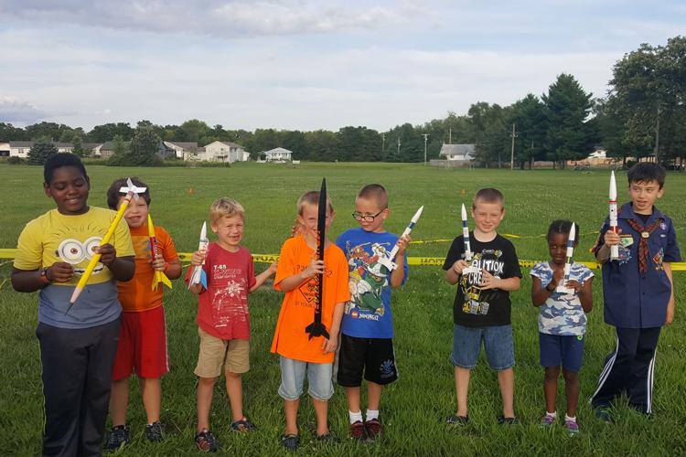 Brooklyn scouts hold rocket launch | Community | oregonobserver.com