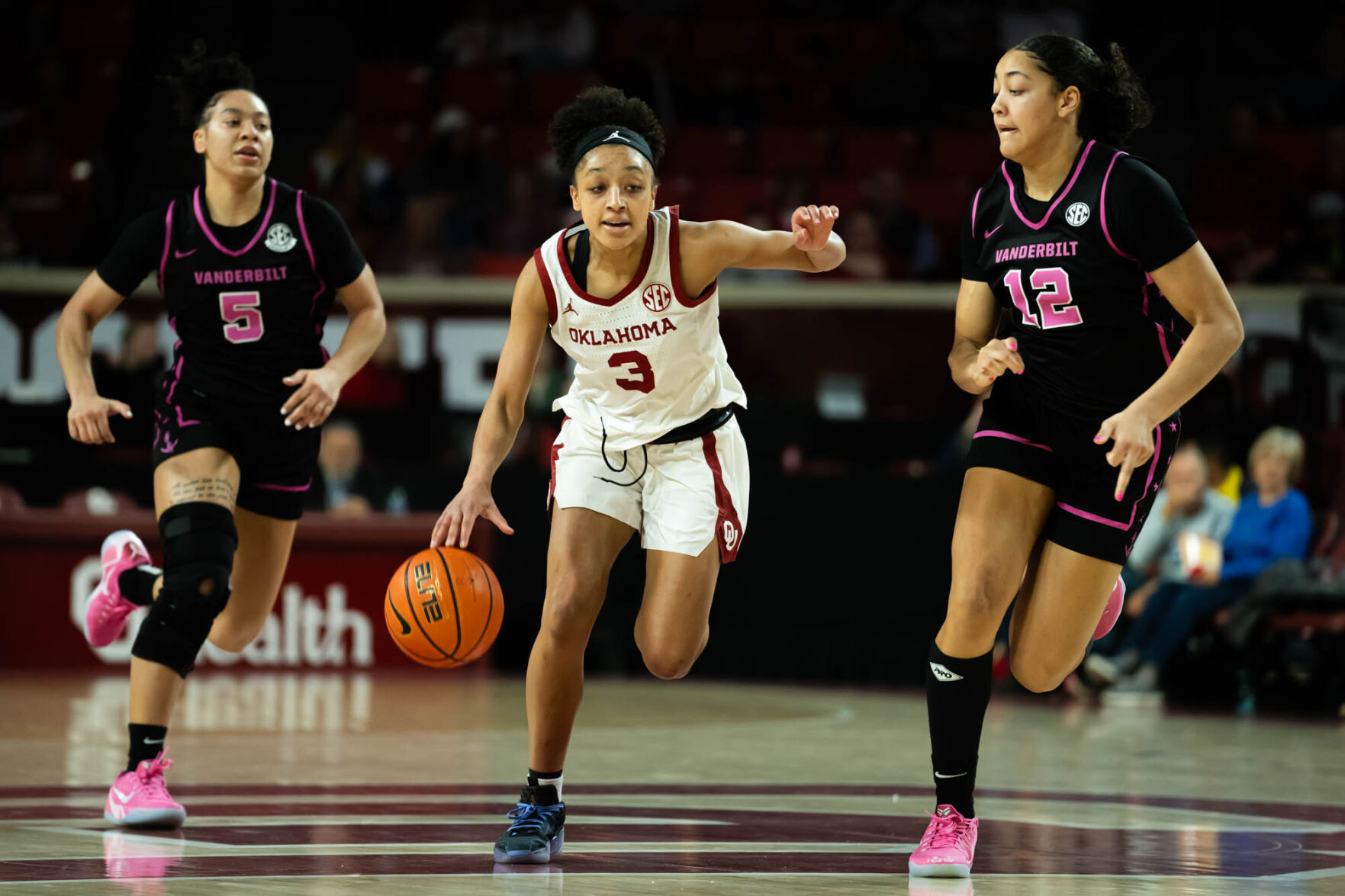 Oklahoma women's basketball beats Florida 89-65 | Sports | oudaily.com