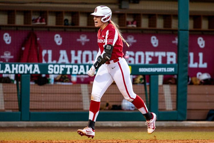‘We never give up’: Kinzie Hansen’s walk-off hit caps No. 1 OU softball ...