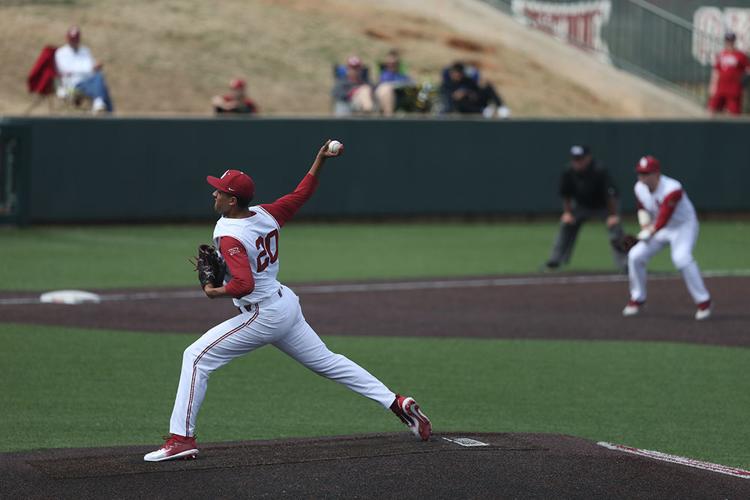 Oklahoma Baseball: Sooners defeat Texas A&M Corpus Christi 3-2 (photos ...