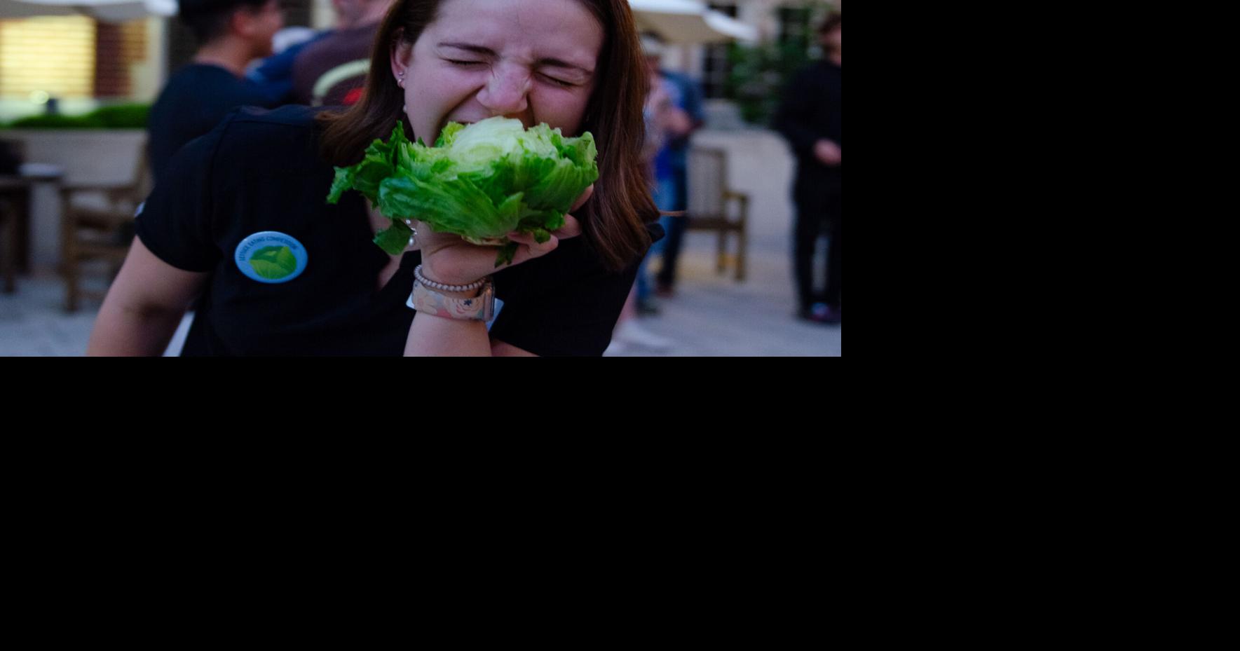 PHOTOS: Union Programming Board holds lettuce eating competition ...