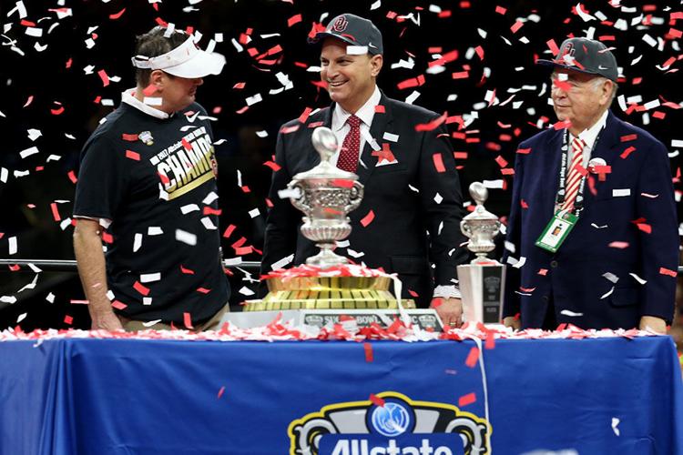 Oklahoma football: Sooners celebrate Sugar Bowl win in trophy ceremony ...