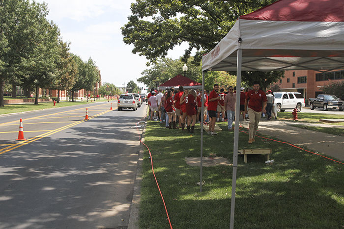 Oklahoma football: Sooner fans tailgate before the game against UTEP ...