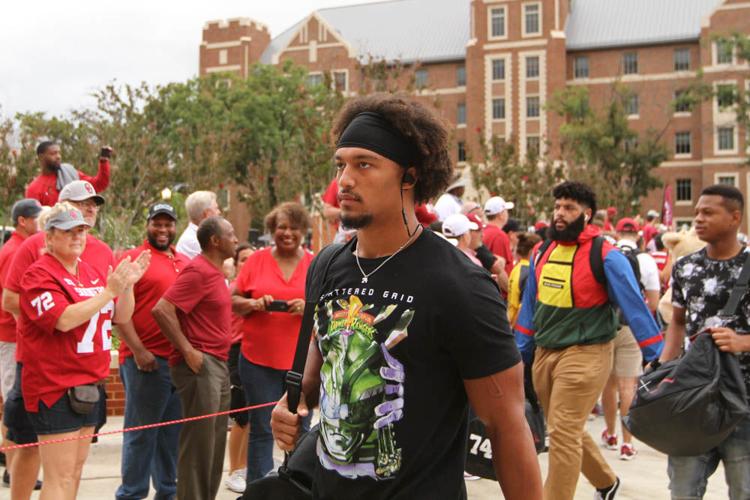 OU football: Sooners arrive at Walk of Champions before UCLA game ...