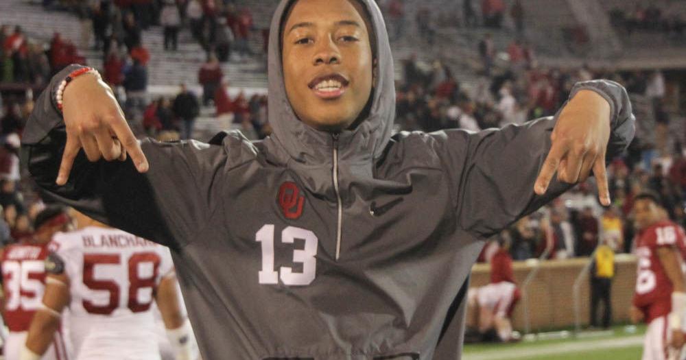 OU football: Horns down sign to be penalized if directed at opposing ...