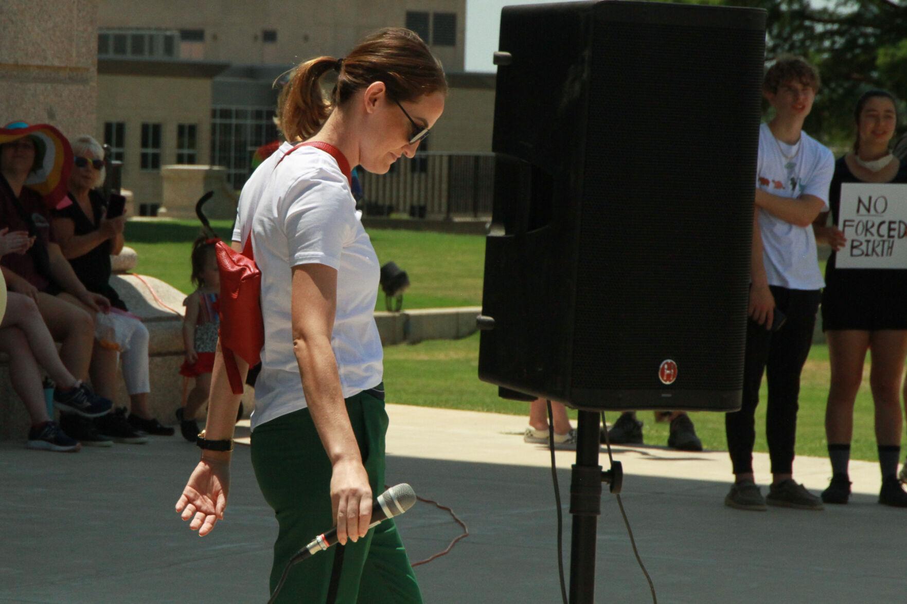 Madison Horn wins Democratic candidacy for US Senate seat, defeats ...