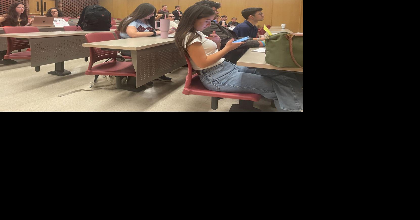 Undergraduate Student Congress hosts presidential forum, recognizes ...