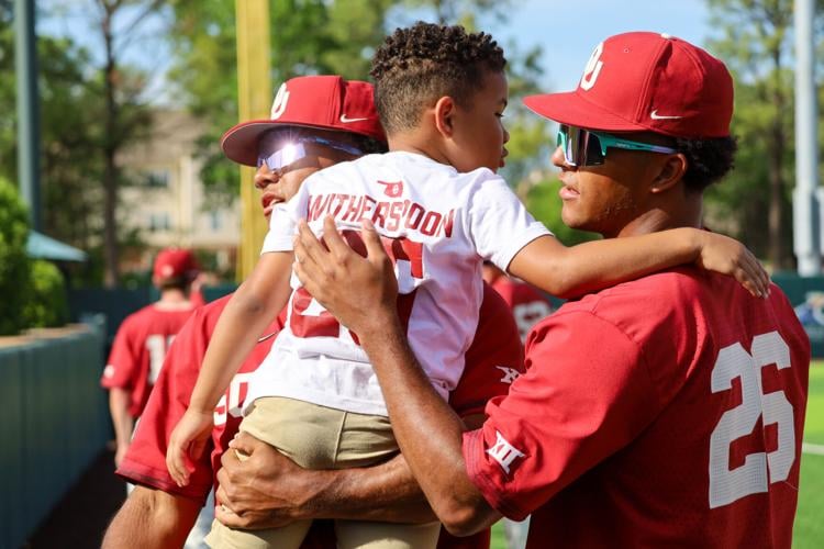 'I'll go wherever they go': How maturity, family support helps the Witherspoon twins lead OU's ...