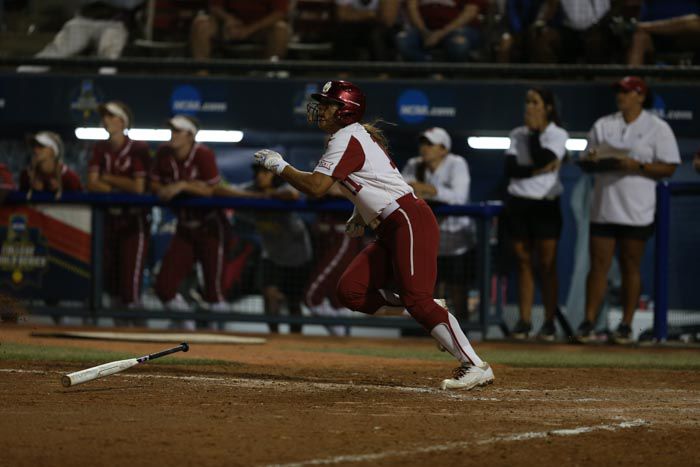 OU Softball: Sooners defeat Alabama (photos) | Gallery | oudaily.com