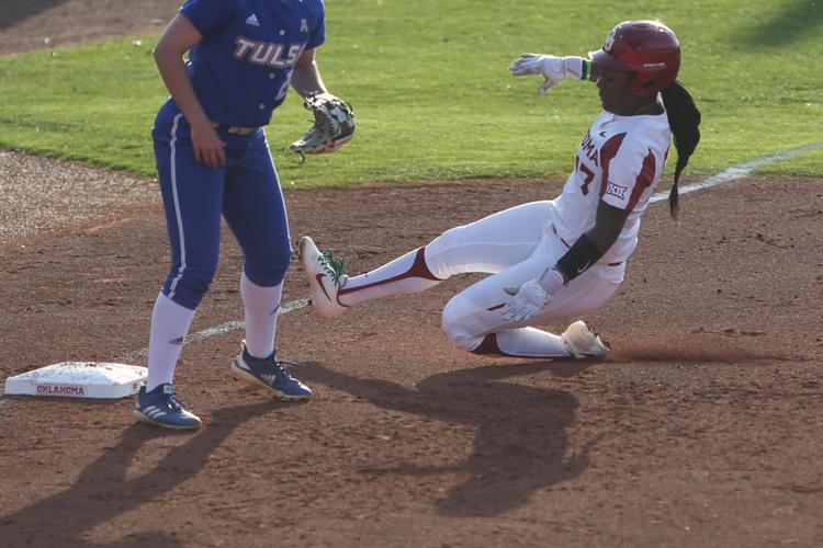 OU softball: Sooners beat Tulsa 10-1 (photos) | Gallery | oudaily.com