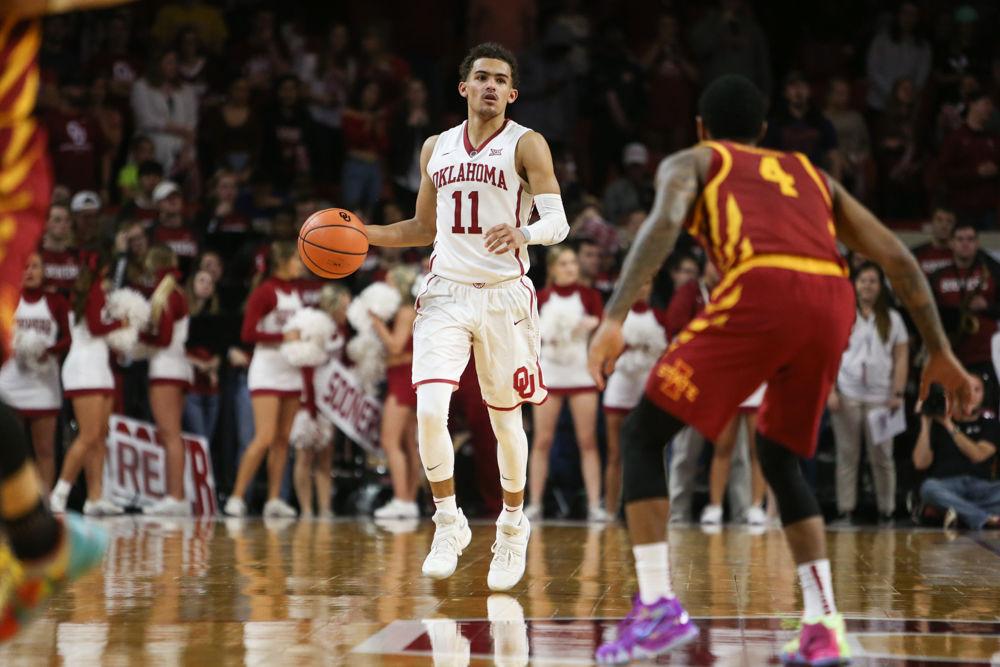 Oklahoma basketball: Trae Young meets Steph Curry at Warriors game ...