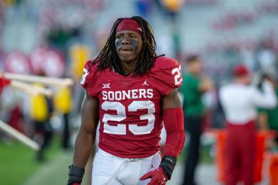 OU football: WATCH Dillon Gabriel, Marvin Mims, DaShaun White, Brayden ...