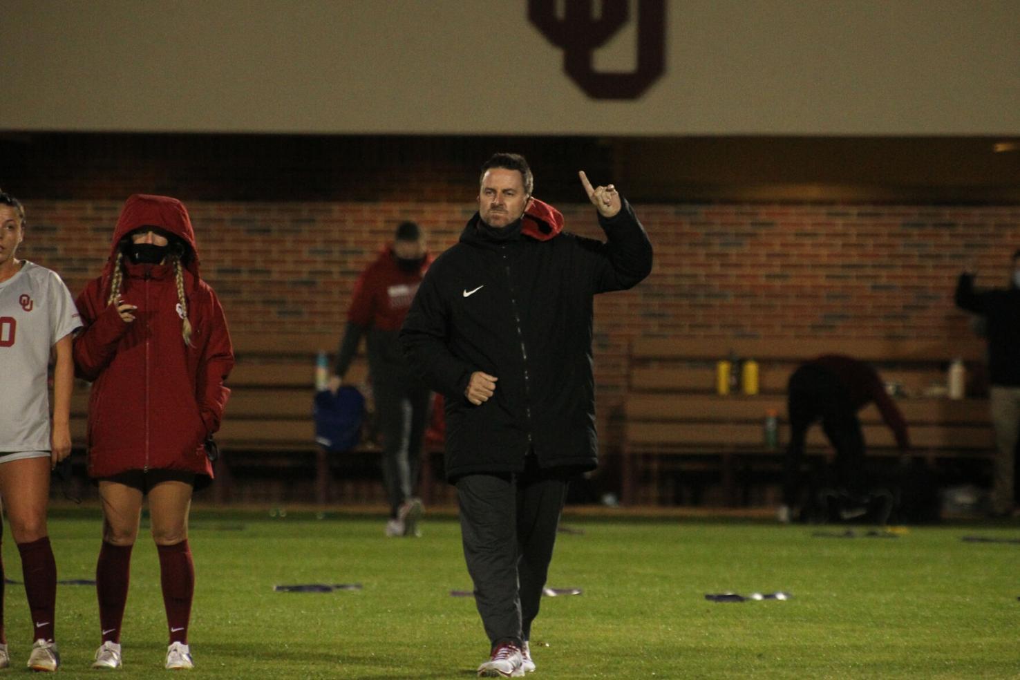 OU soccer: Head coach Mark Carr optimistic about Sooners' future ...