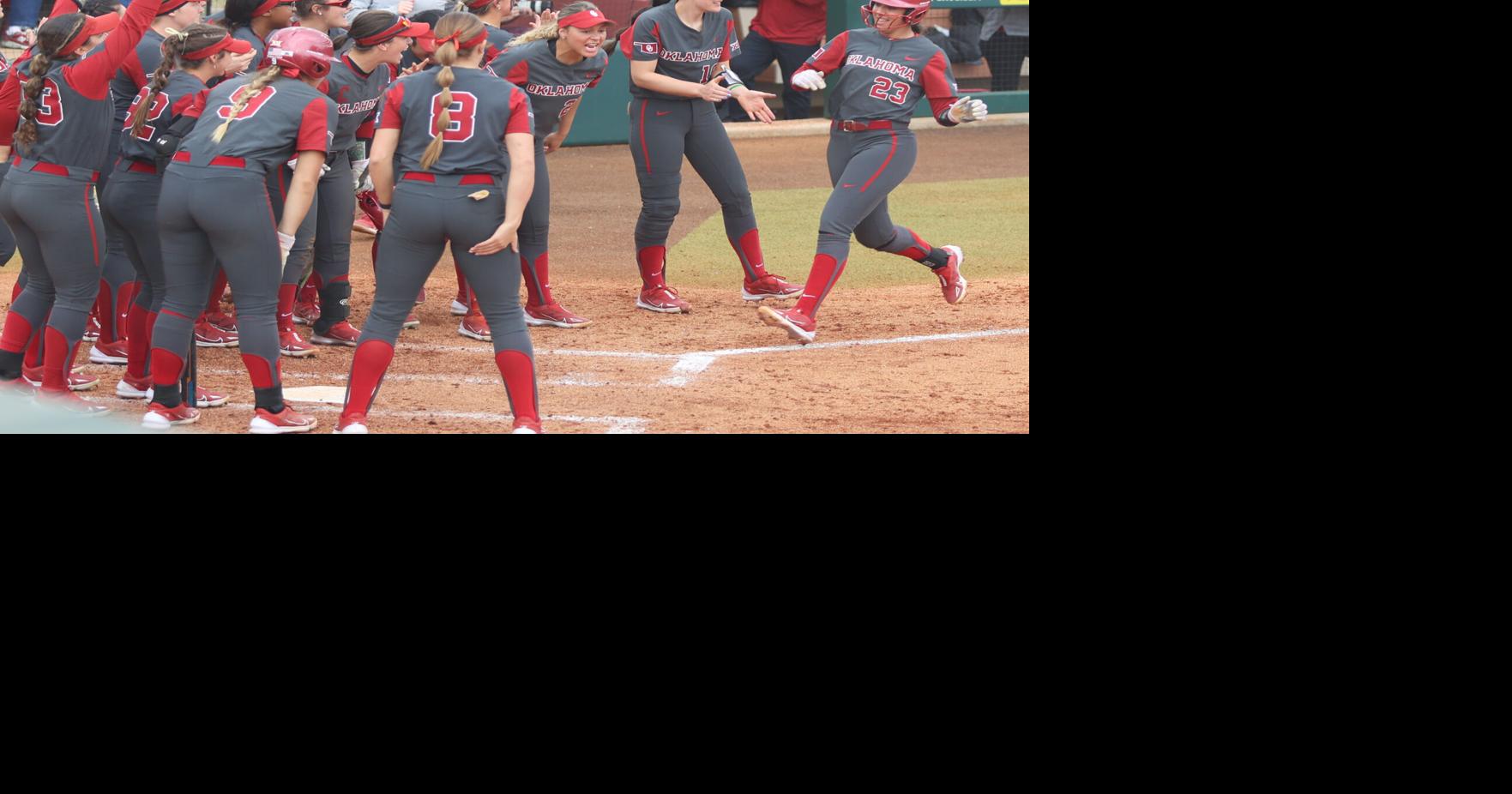 PHOTOS: No. 1 OU softball run-rules Texas 10-2 | Gallery | oudaily.com