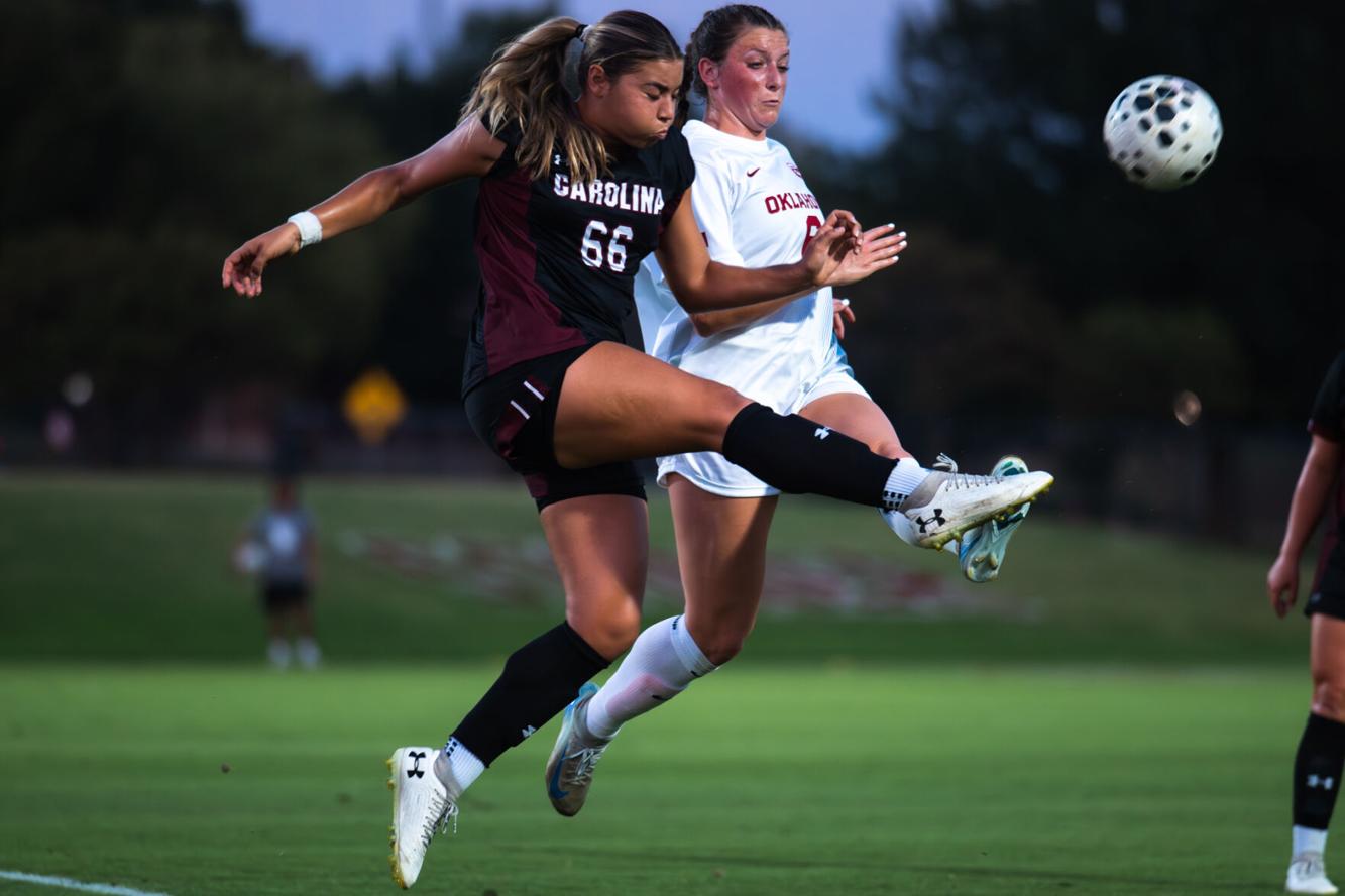 Photos: Oklahoma-South Carolina women's soccer | Multimedia | oudaily.com