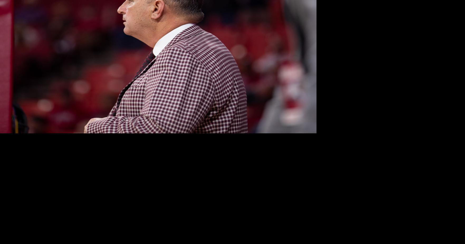 Joe Castiglione appears to take shot at former OU coaches | Sports | oudaily.com