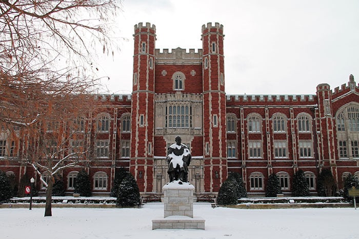 OU sees first snow of 2017 | Gallery | oudaily.com